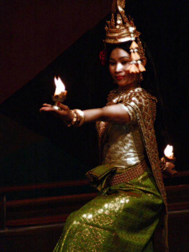 Eight Years After | Cultural Events - UNESCO Multimedia Archives